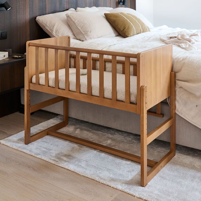 Walnut colour bedside crib «NUAGE» ️ Petite Amélie
